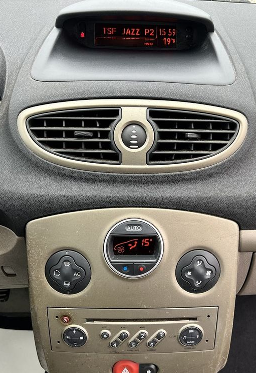 Autoradio Renault Clio | Android CarPlay GPS | HighTech-Privee