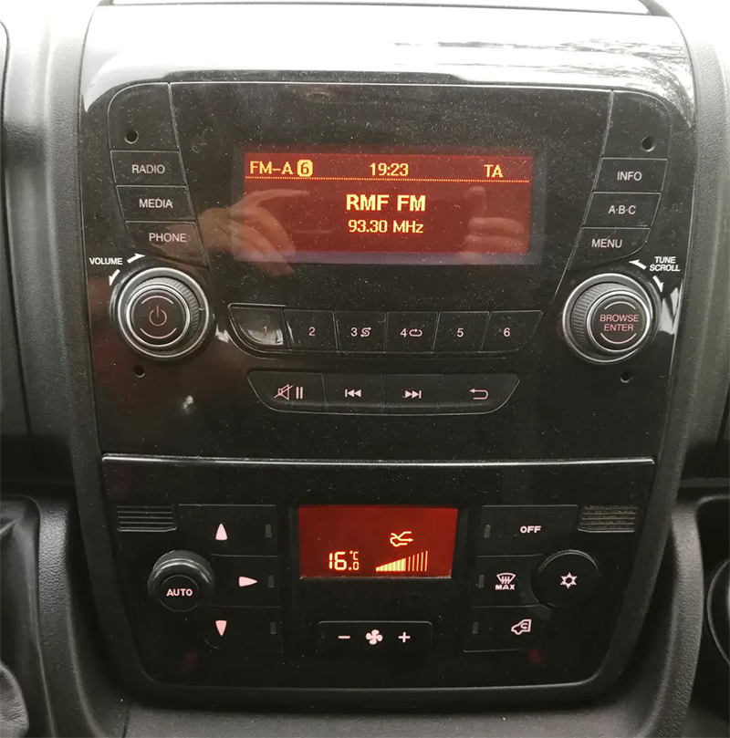 Autoradio Peugeot Boxer | CarPlay Android GPS | HighTech-Privee