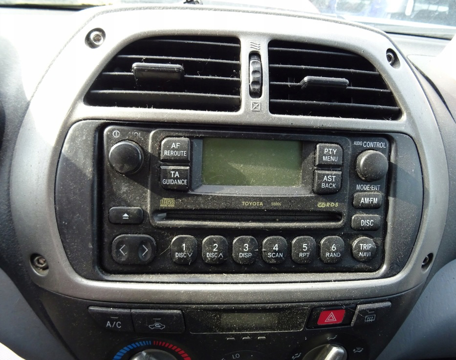 Toyota RAV4 : QLED GPS Autoradio CarPlay Android 14