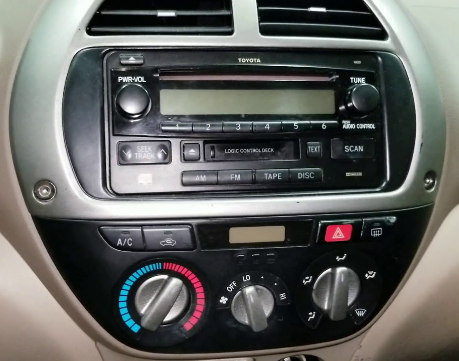 Toyota RAV4 : QLED GPS Autoradio CarPlay Android 14